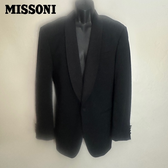 Missoni | Suits & Blazers | Missoni Tuxedo Jacket 4r Gently Worn Made ...